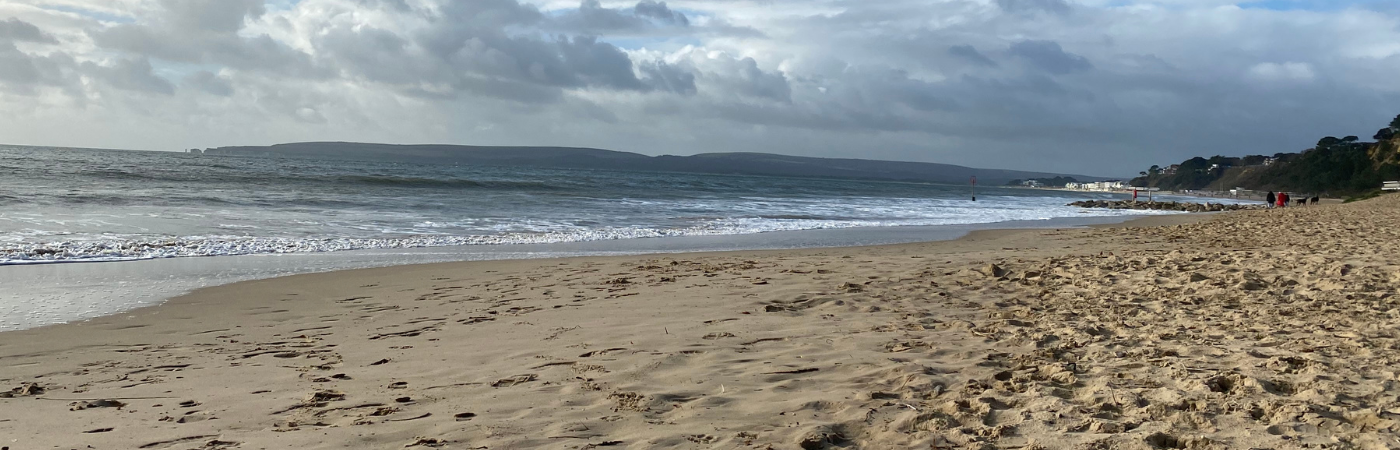 6 Simple Learning Activities at the Beach for Early Years Children ...